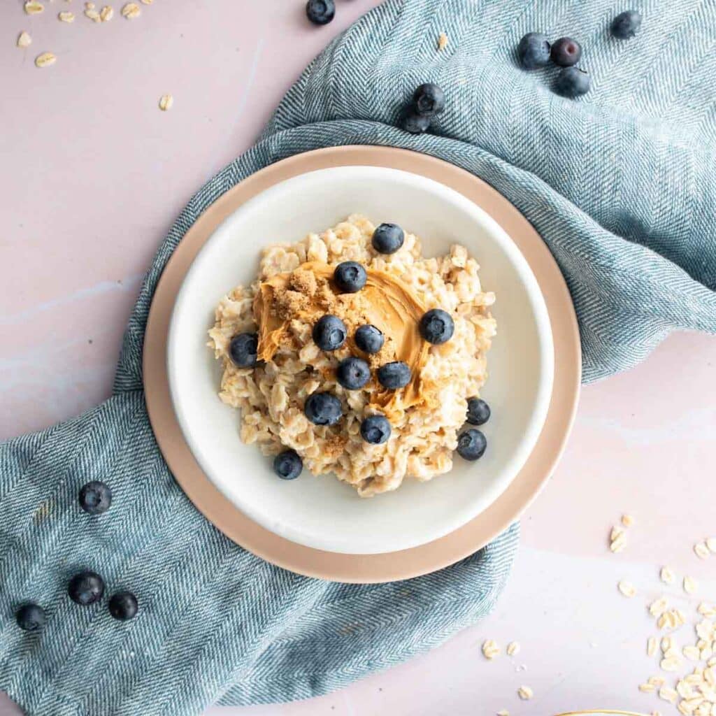 Single Serving Oatmeal - Nourish Nutrition Blog